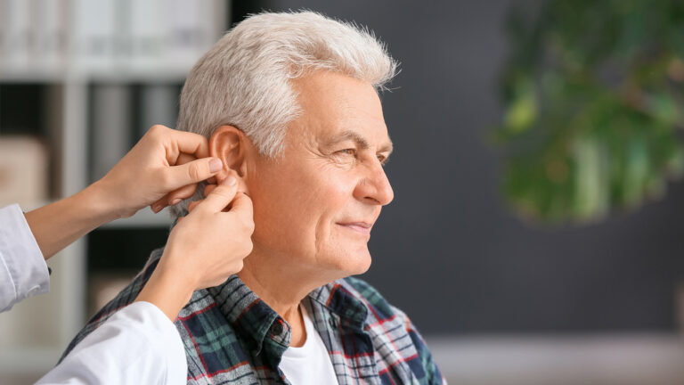 4 Easy Tips For Adapting To New Hearing Aids Autumn Oak